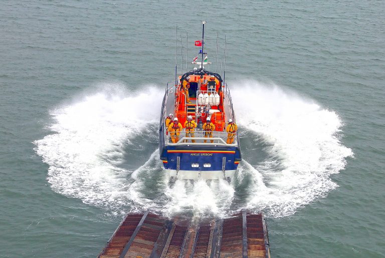 Fishing boat rescued by Angle RNLI lifeboat – The Pembrokeshire Herald