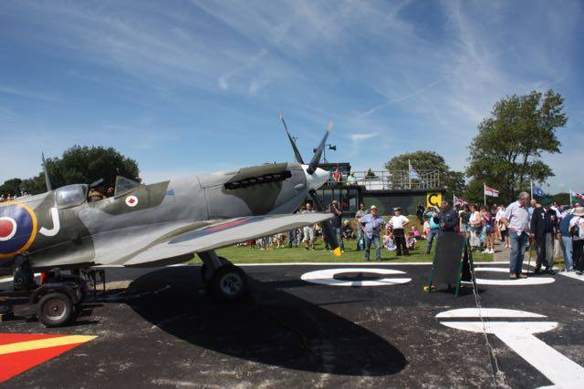 Haverfordwest: Spitfires make surprise landing to refuel on way to ...