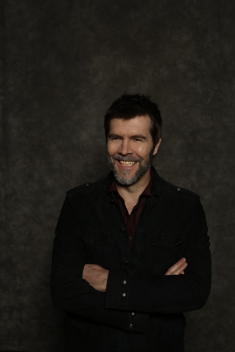 Rhod Gilbert supports Welsh NHS Charity Christmas Campaign – The ...