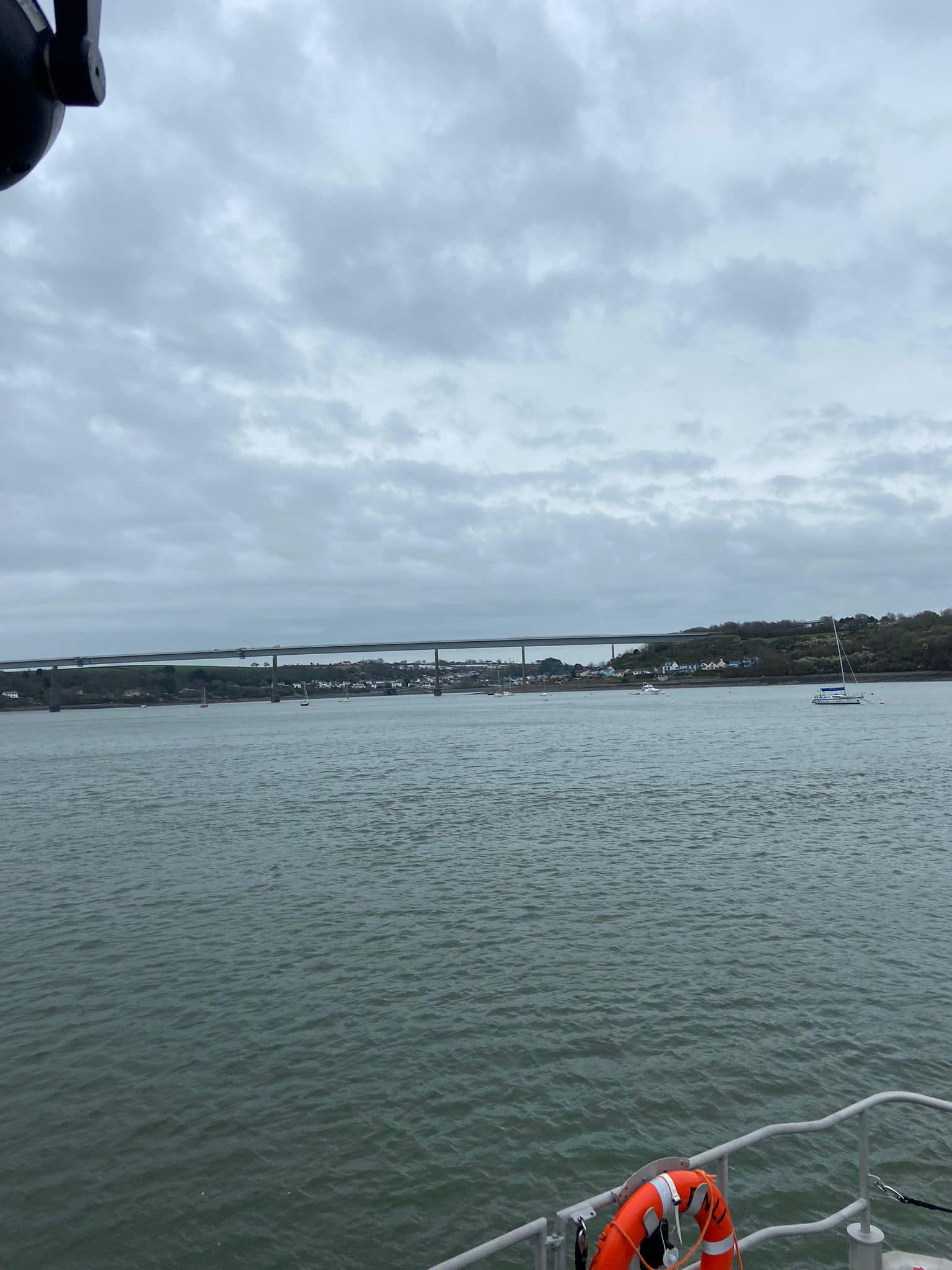 Huge emergency services response to Cleddau Bridge incident leads to ...