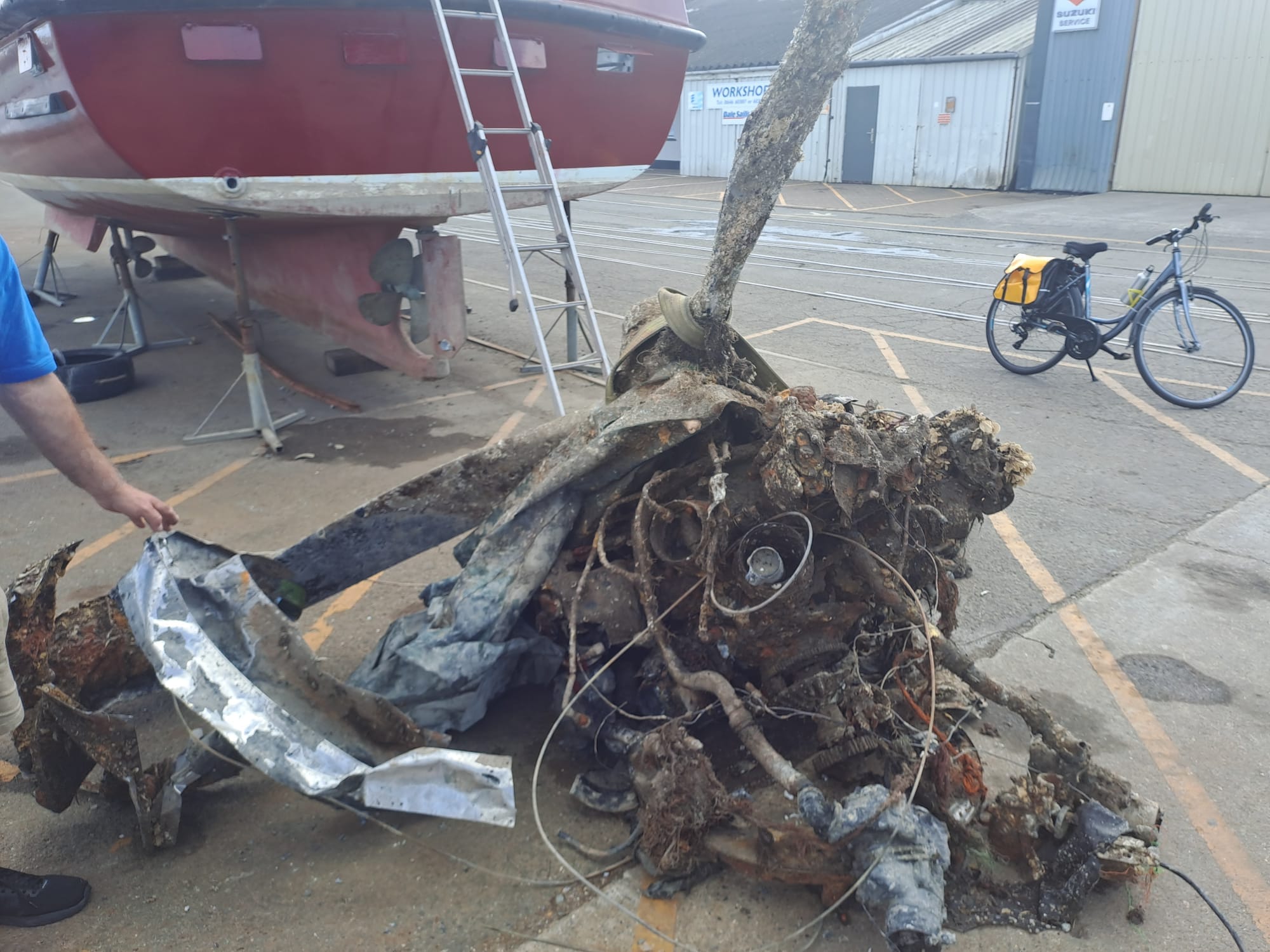 Secrets of the deep: The flying boat engine found in Milford Haven ...