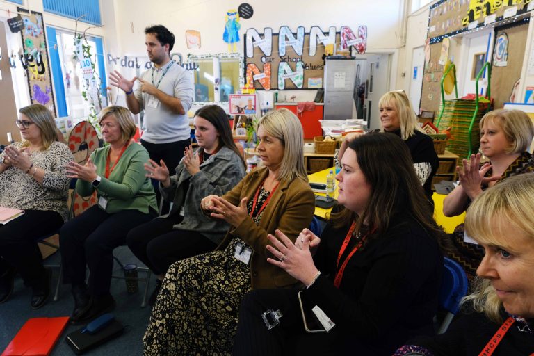 Sensory Service launches BSL lessons and deaf awareness training in ...