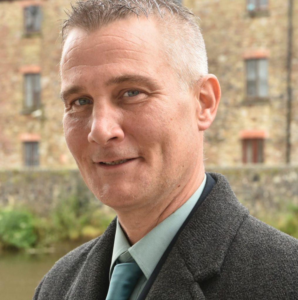 Businessman enters political arena amid ambitious Reform Party campaign ...