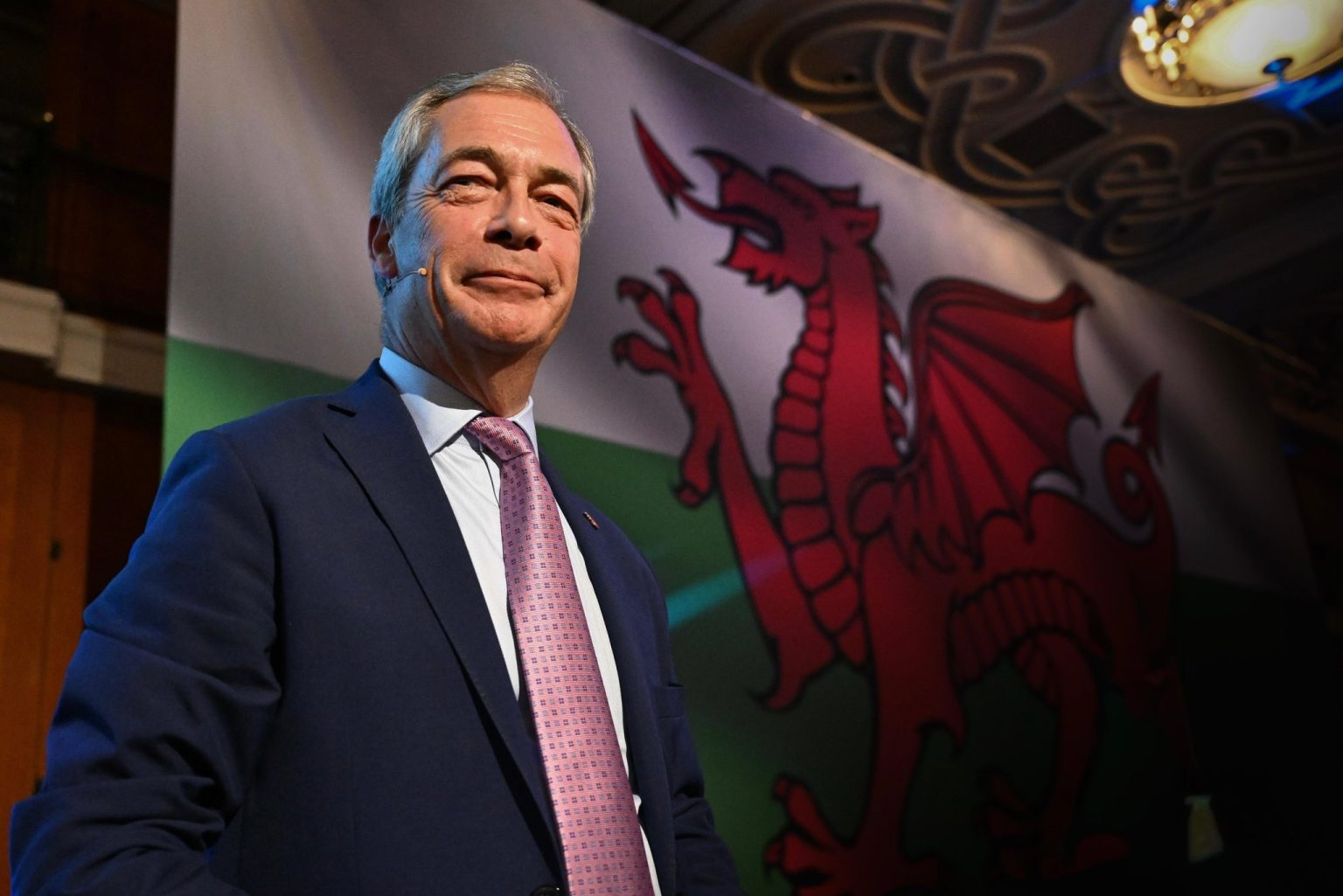 Farage tricked into praising Lostprophets sex offender in Cameo prank ...