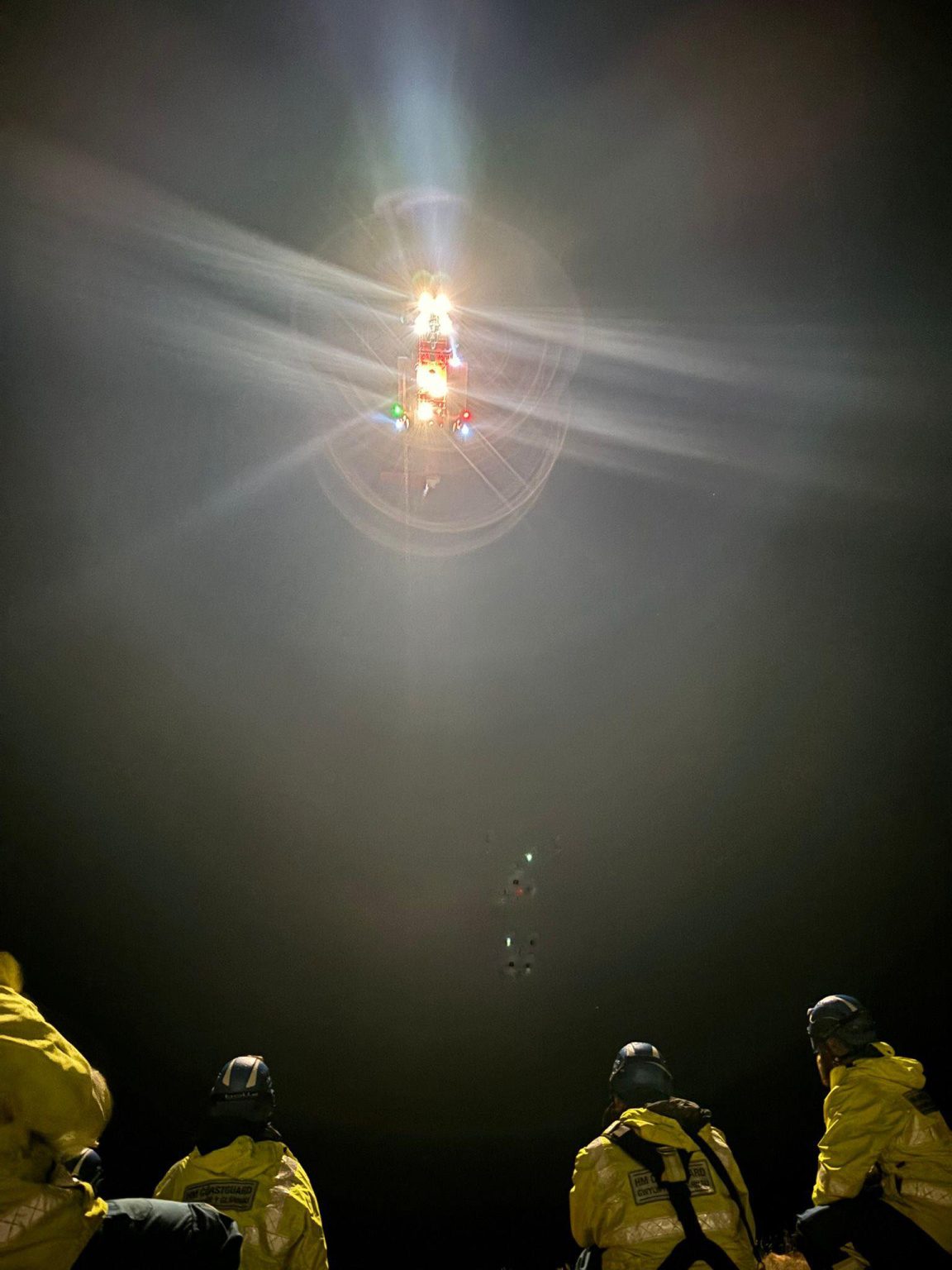 Cliff fall drama at Aberporth as man airlifted to safety in overnight ...