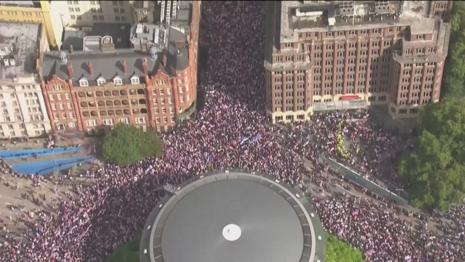 Police Estimate Of 110 000 Protesters Confirmed By Herald Fact Check