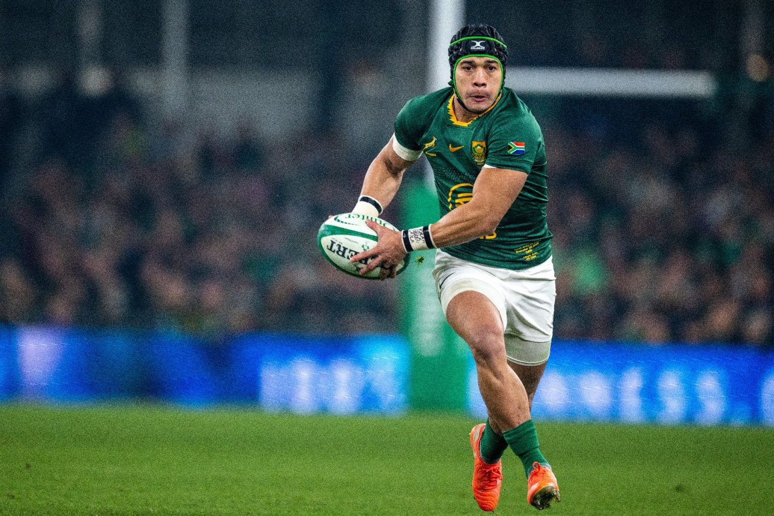 Springboks load up with seven forwards on bench for Cardiff clash – The ...